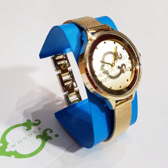 C. Wonder | Accessories | Gorgeous Gold Signature C Dial C Wonder Watch ...